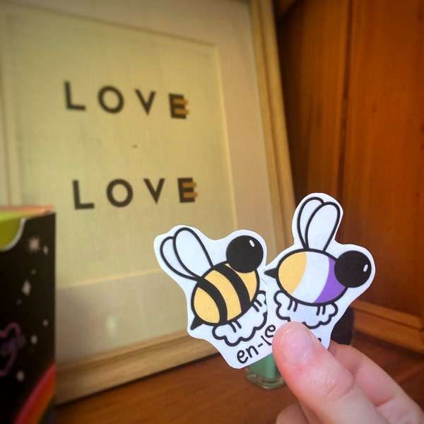 Bee Sticker - Etsy