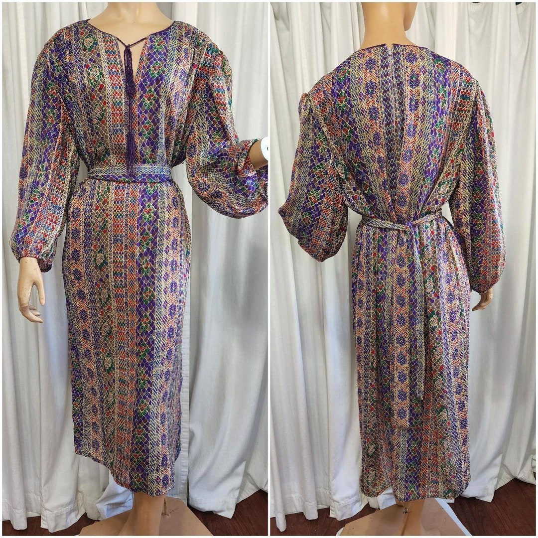 Vintage Boho Dress From the 1970s by First Lady Belted, Flowy, Tassels ...