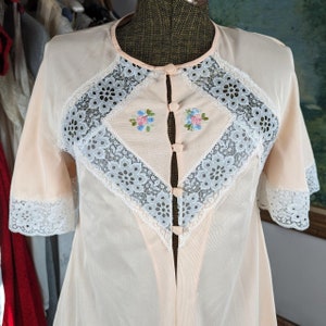 Vintage Lacy Peach Sleep Top From the 1960s by Sears, Size Medium ...