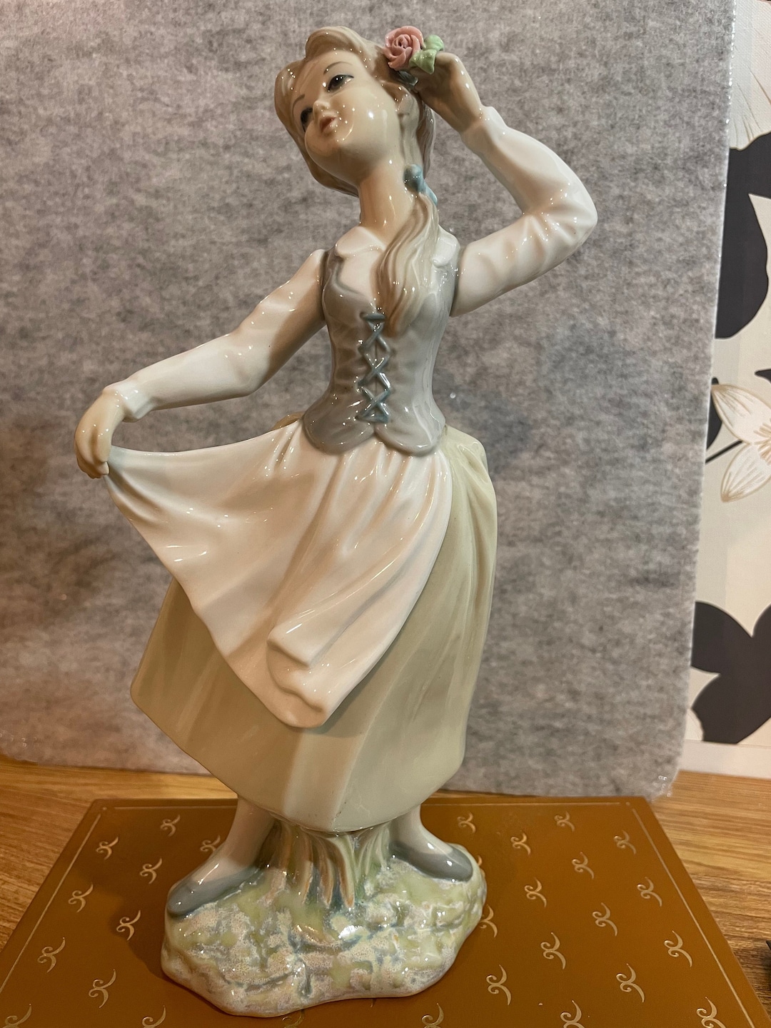 Spanish Porcelain Figure of a Young Girl by Tengra of Valencia Vintage ...