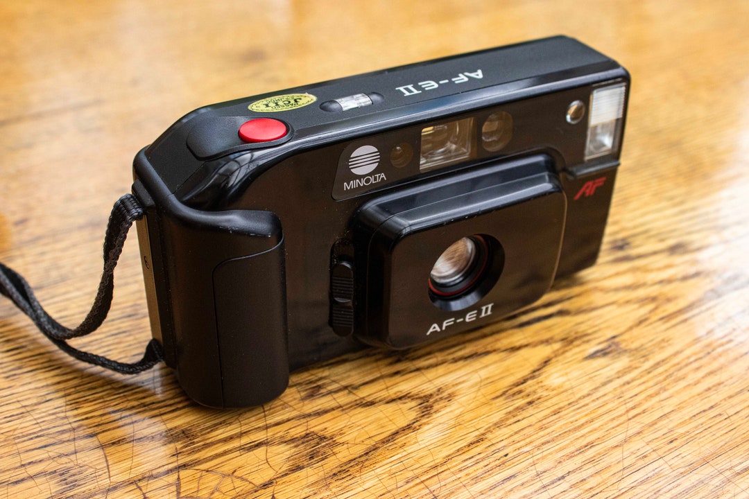 Minolta AF-II 35mm Point & Shoot Film Camera W/ Case - Etsy