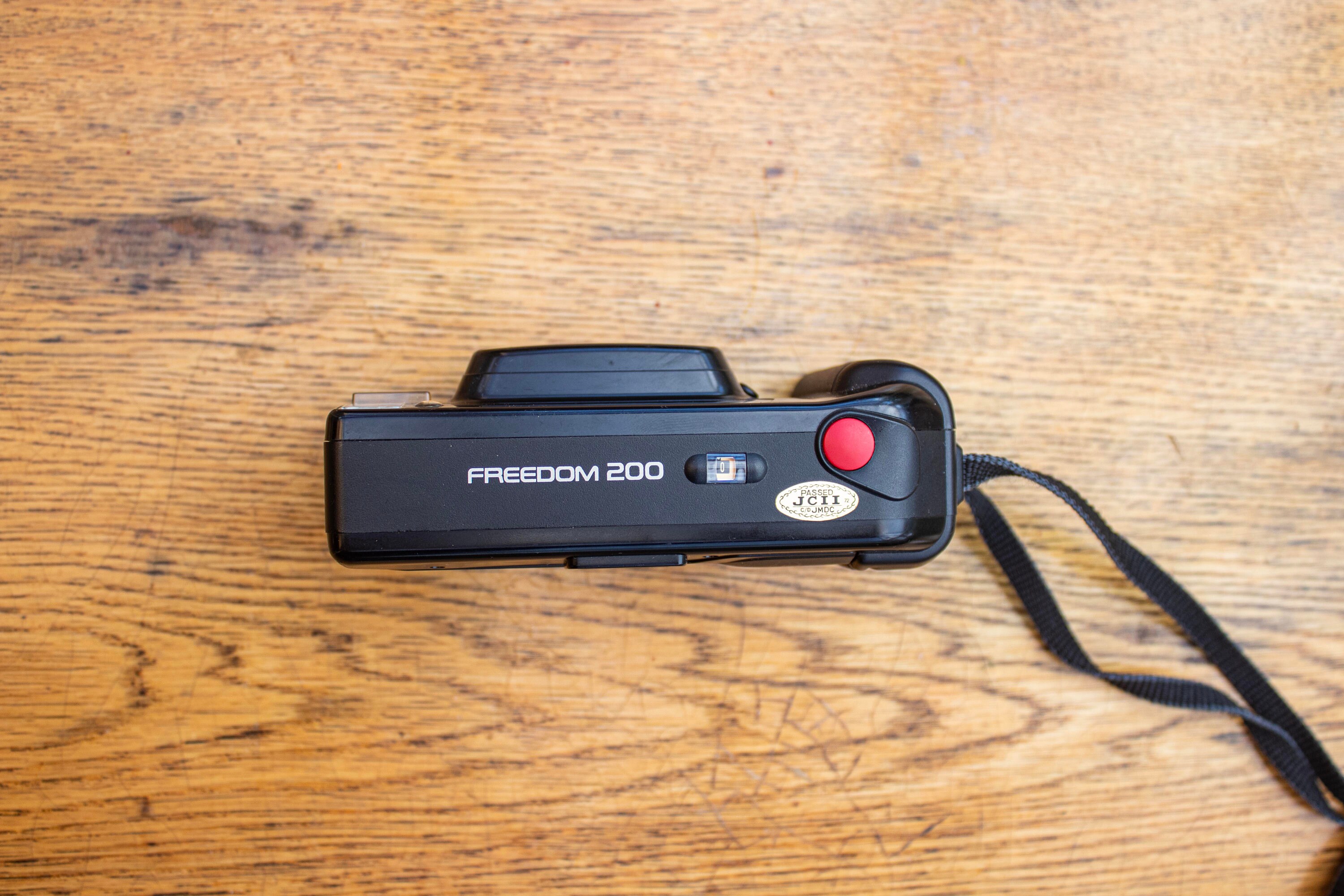 Minolta Freedom 200 35mm Film Camera - Etsy