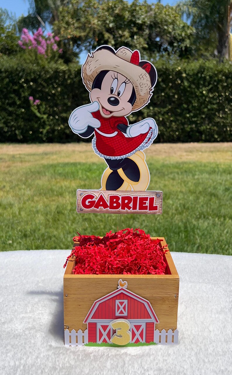 Mickey Mouse Farm, Mickey Mouse Barn, Mickey Farmer, Minnie Mouse Farm ...