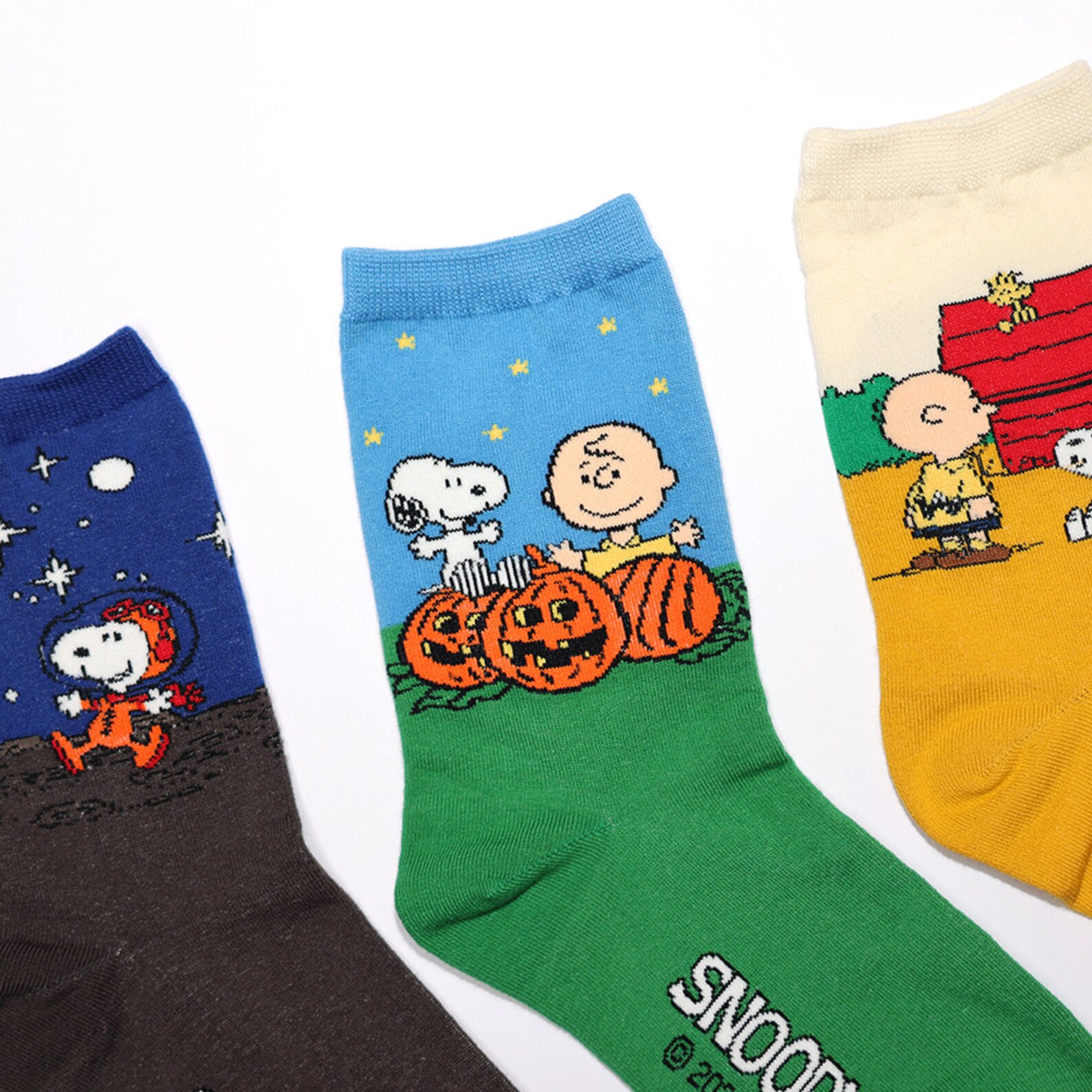Snoopy&friends Peanuts Official Holiday Crew Socks Ultra - Etsy