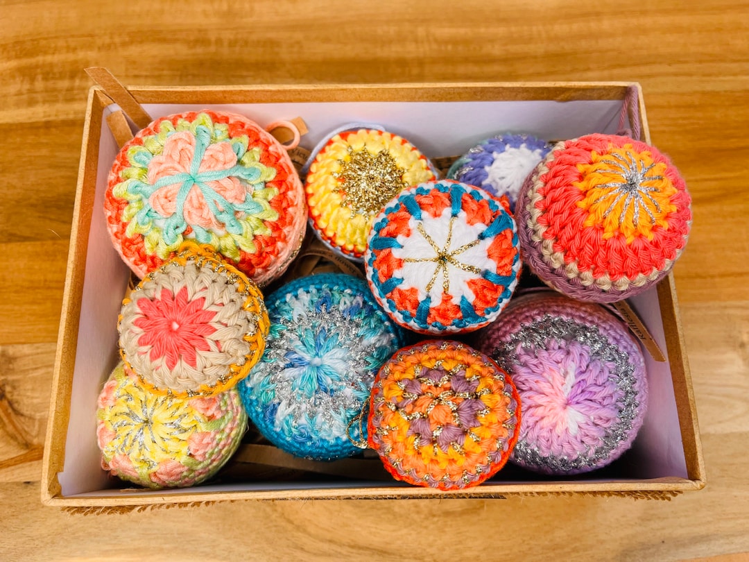 Crochet Christmas Bauble Pack - Etsy