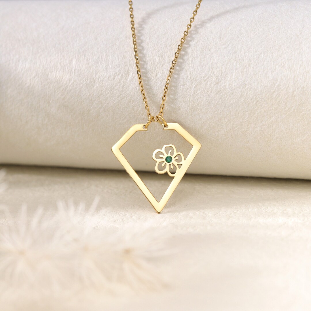 Custom Sideway Birthflower Ring Holder Necklace|geometric Ring Keeper ...