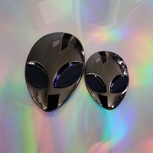 Metal Alien Head Car Emblem - Etsy
