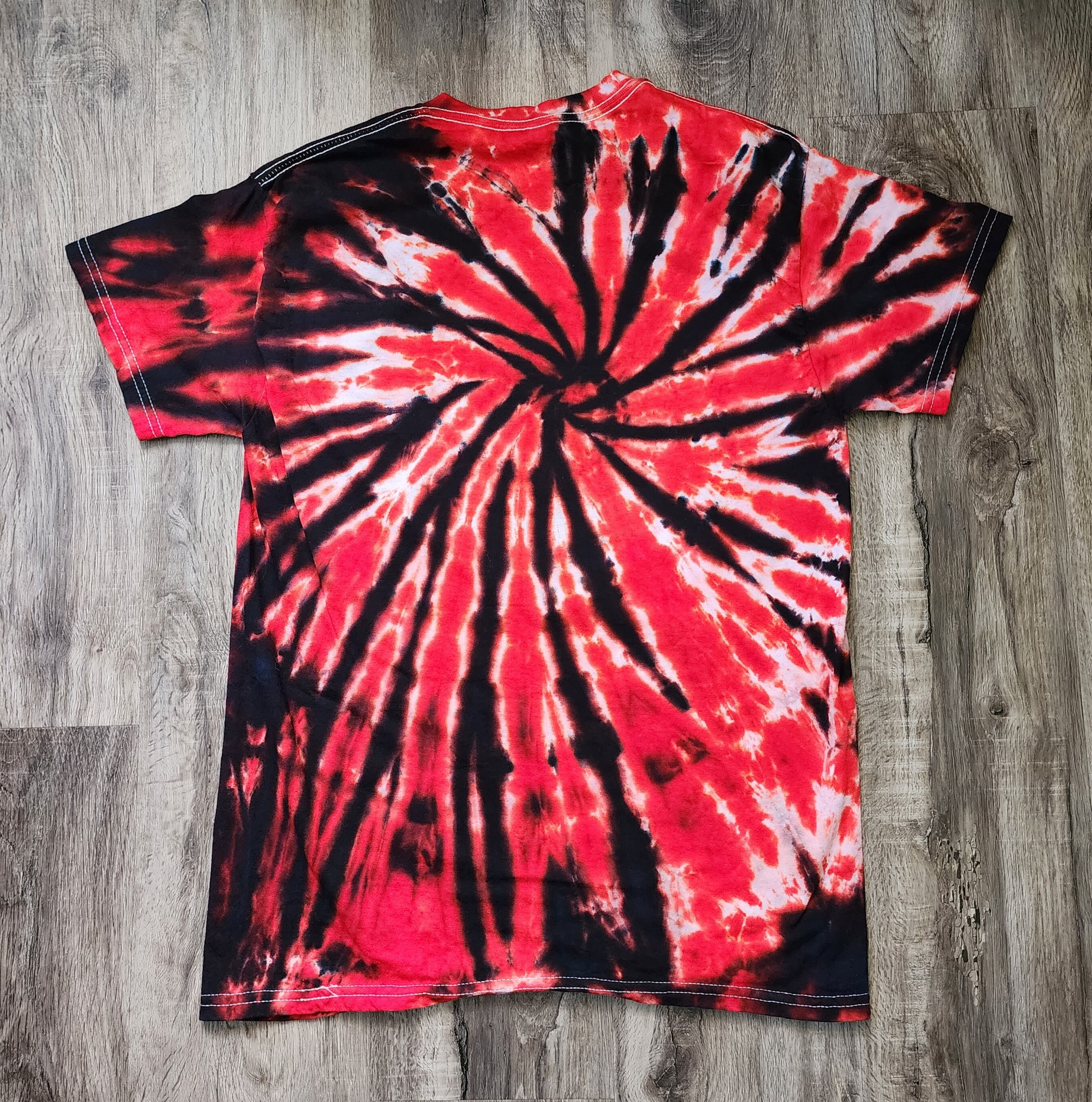 Horror Movie Tie Dye T-shirt, Glow in the Dark Halloween Tee - Etsy
