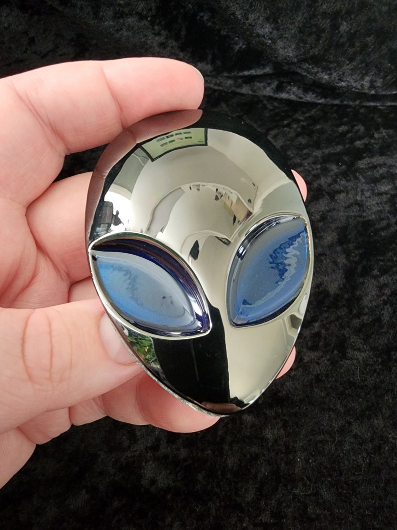 Metal Alien Head Car Emblem - Etsy