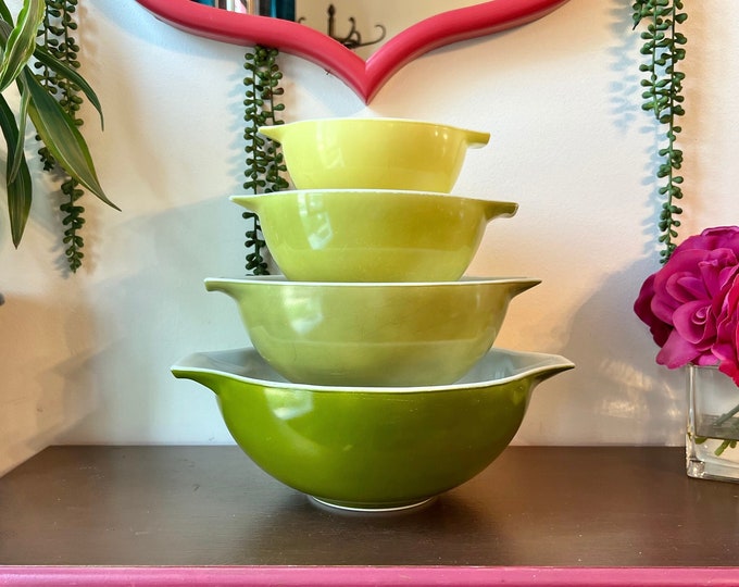 Vintage Pyrex Verde Cinderella Mixing Bowls Set of 4 | Pyrex Vintage ...