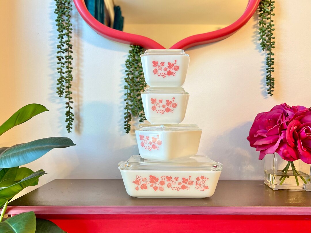 Set of Vintage Pyrex Pink Gooseberry Fridgie Dishes | Pink Pyrex ...