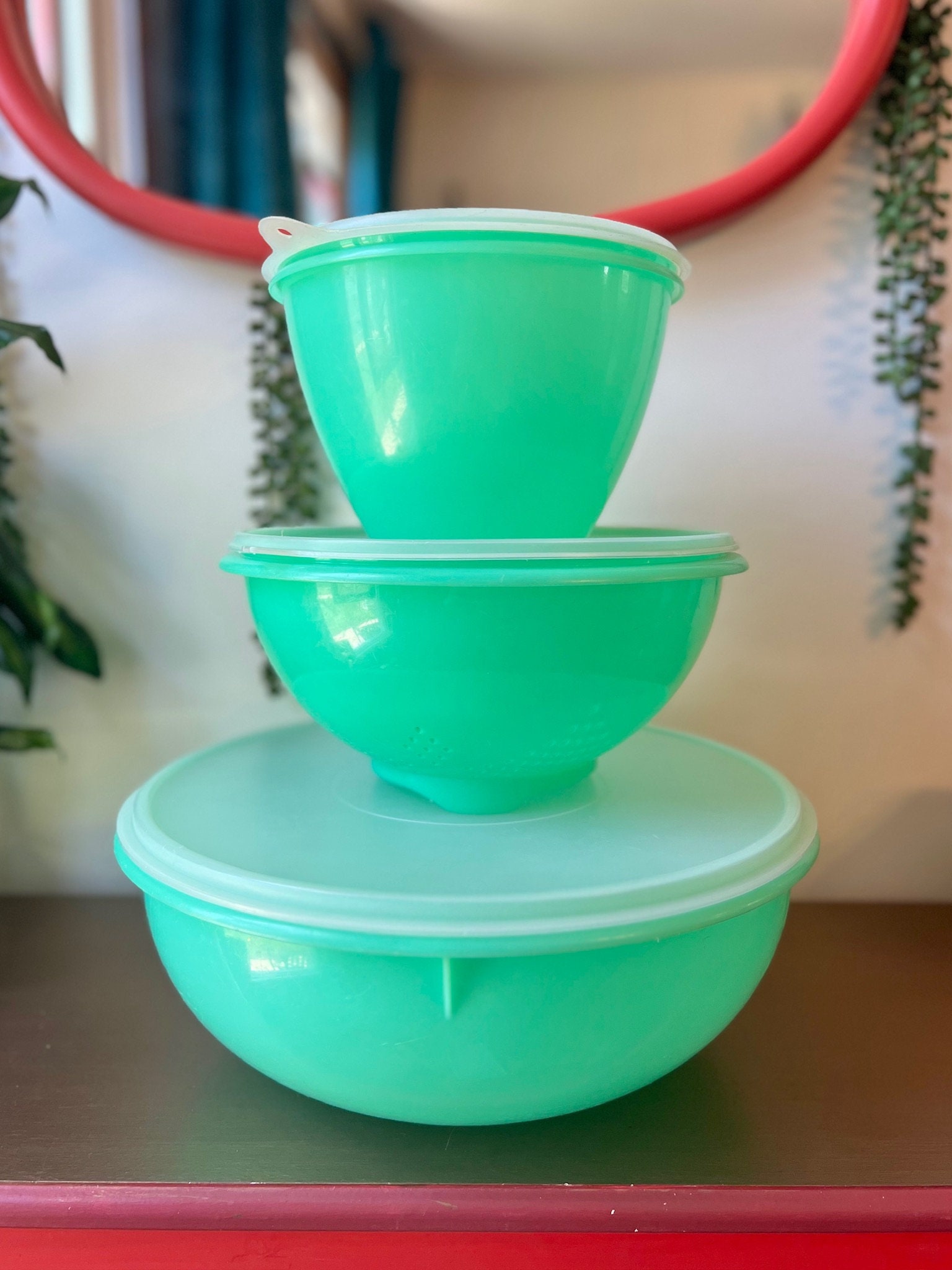 Vintage Jadeite Tupperware Set With Cheese Grater, Colander, Easy Crisp ...