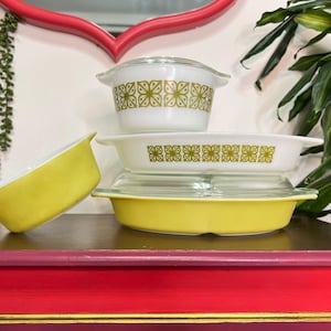 Vintage Pyrex Verde Casserole Dishes Set of 4 2 Lids Pyrex Vintage ...