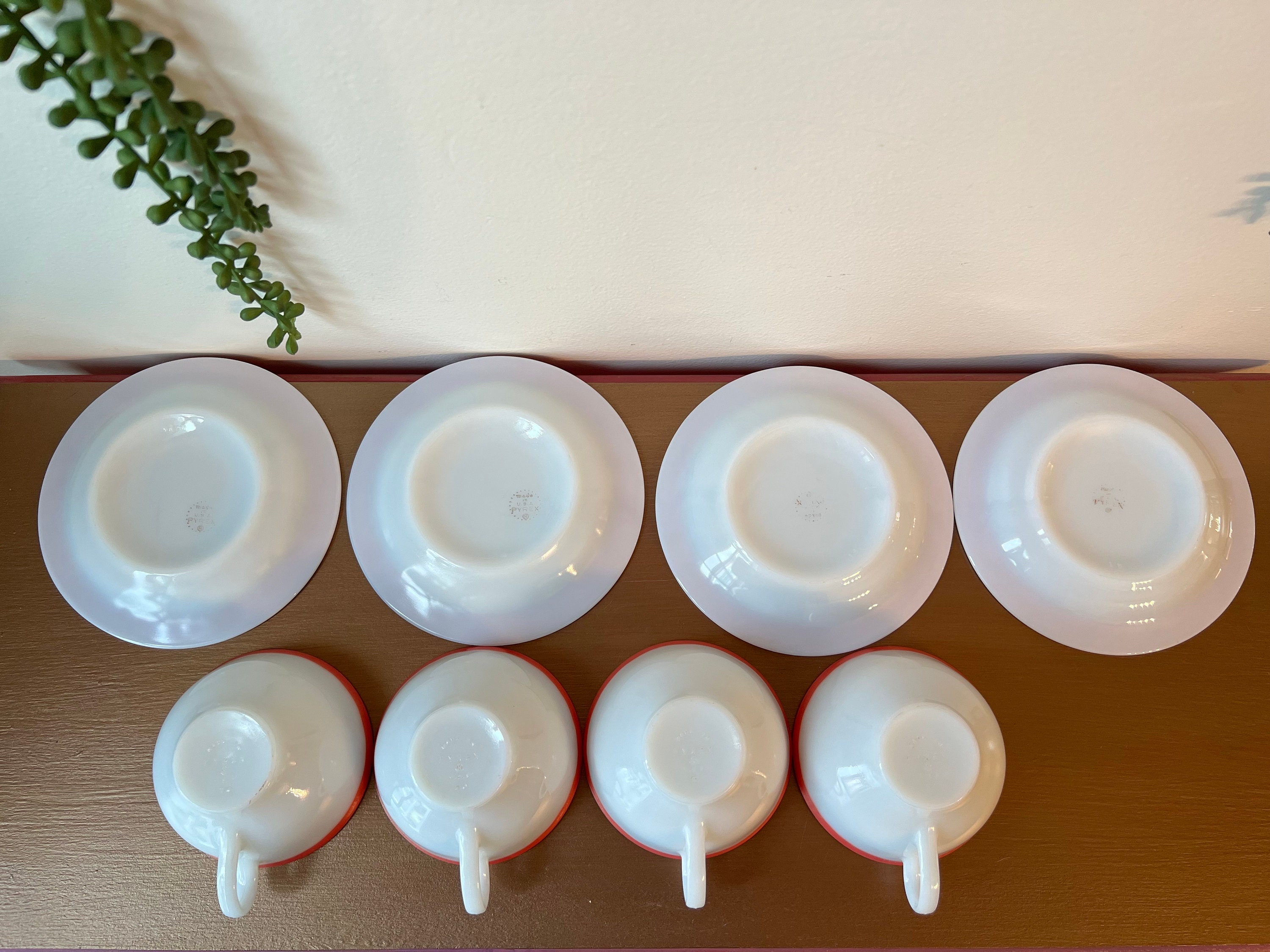 Vintage 1950s Pink Flamingo Pyrex Dinnerware Set Pink and White Pyrex ...