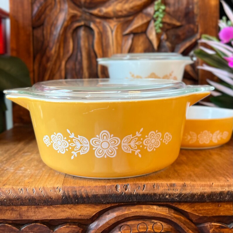 Set of 3 Butterfly Gold Vintage Pyrex Casserole Dishes With - Etsy
