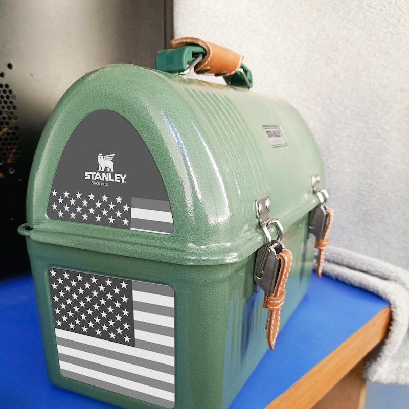 Lunch plate with cover - Etsy.de