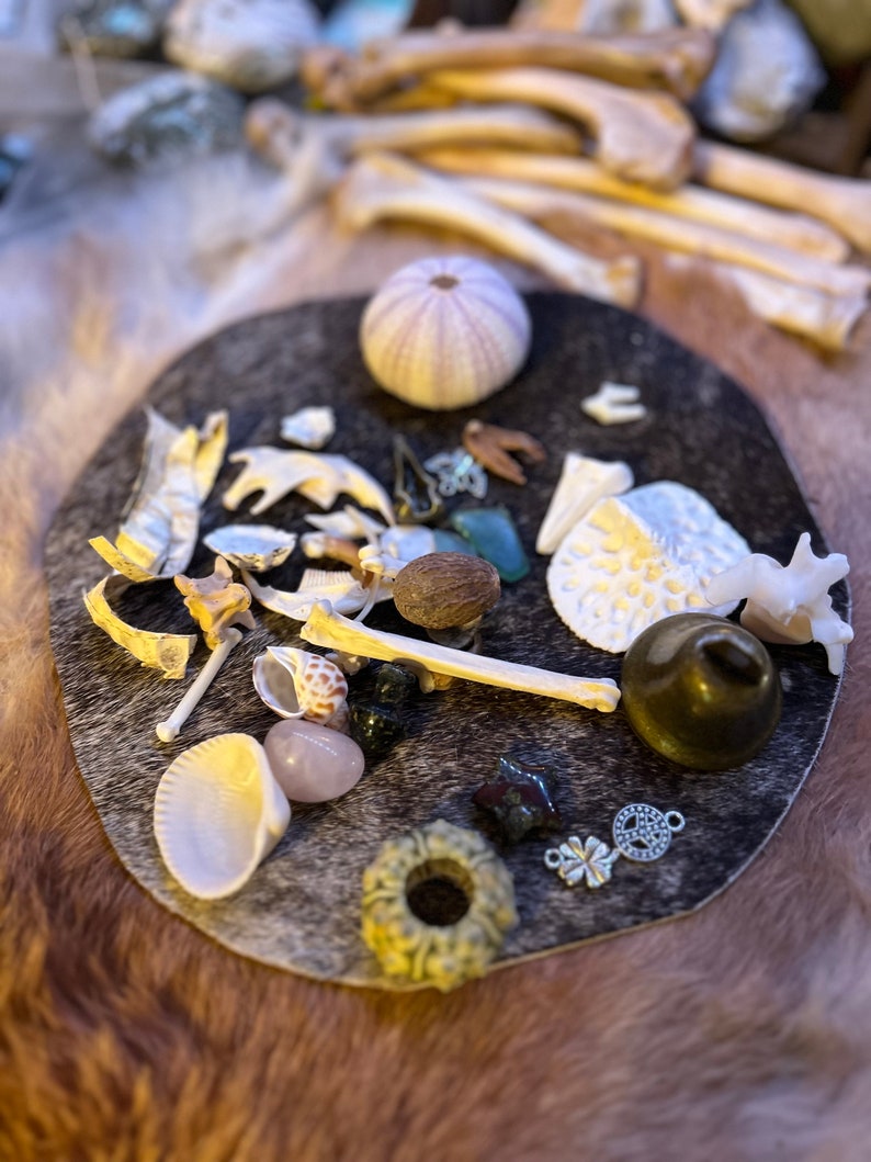 Osteomancy Bone Throwing Set With Over 25 Pieces - Etsy
