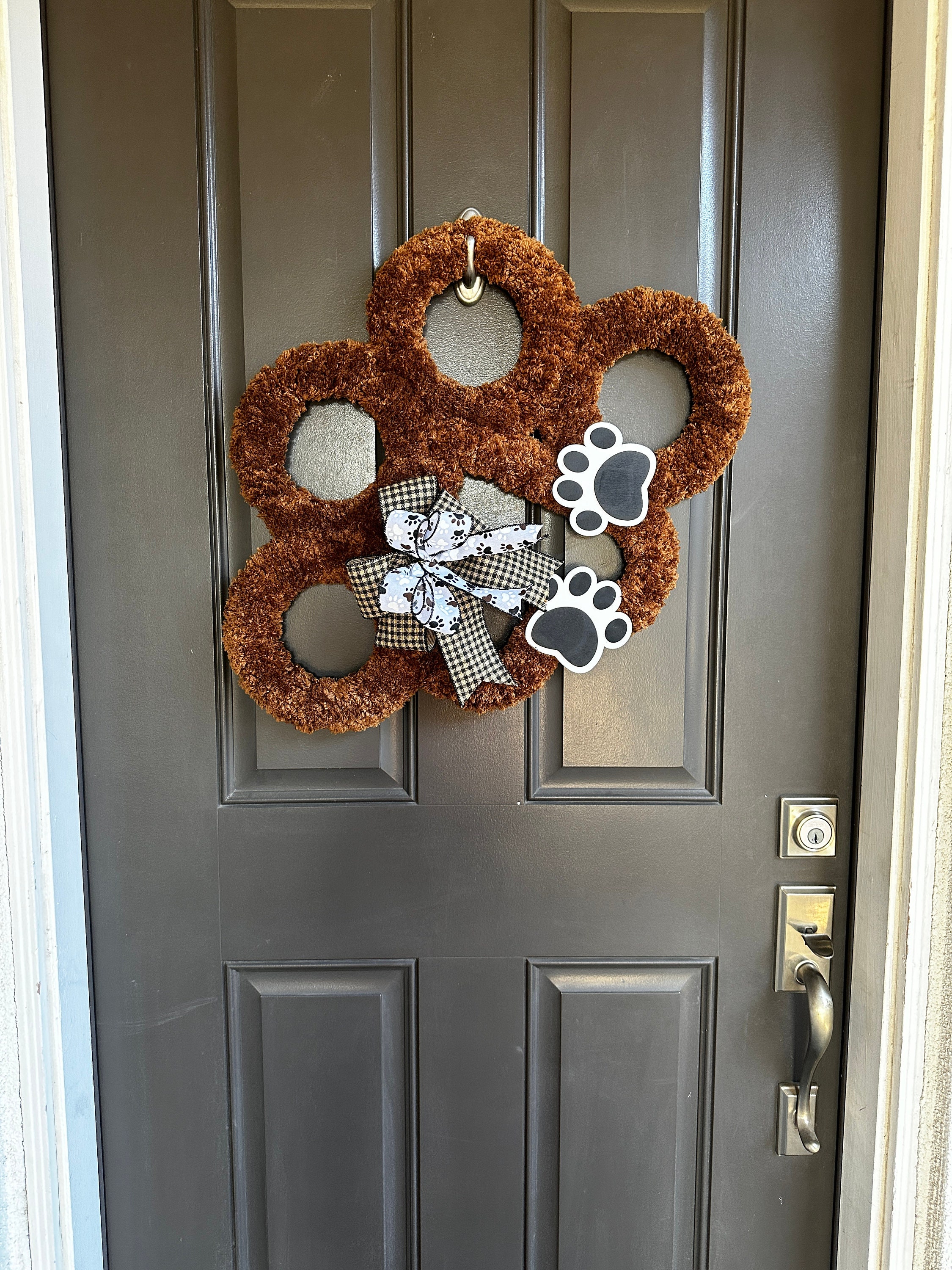 Dog Wreath, Dog Paw Wreath, Dog Door Decor, All Year Long Wreath, Brown ...