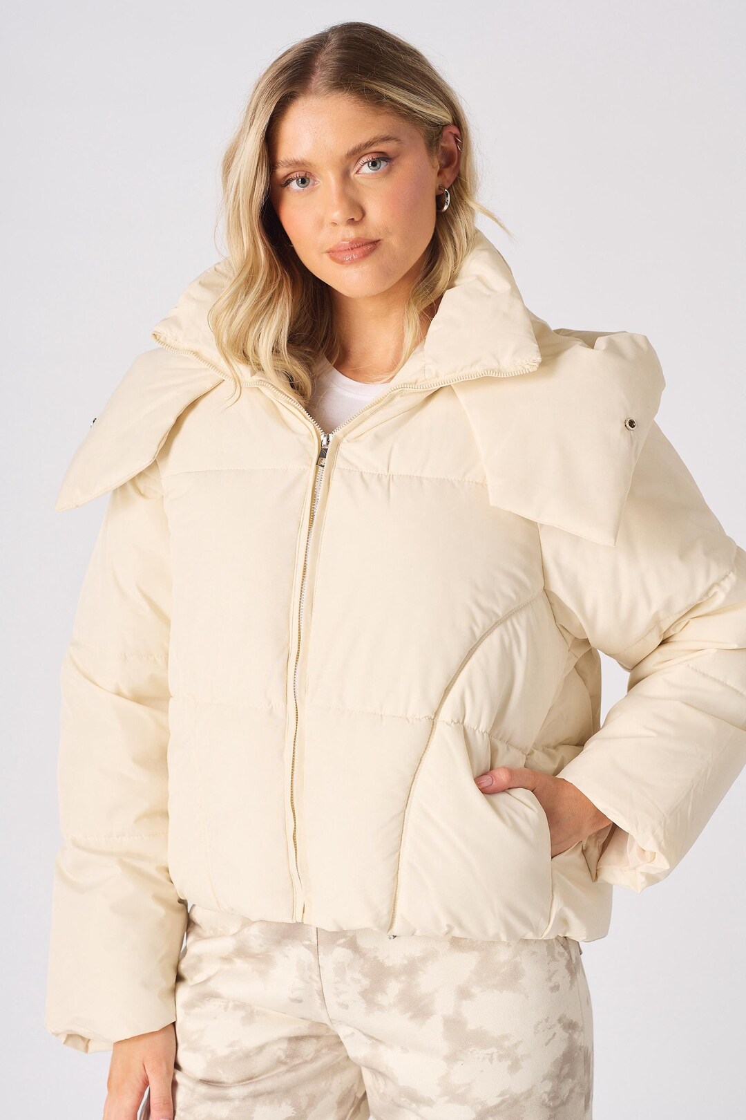 Puffer Jackets Women | Puffer Hooded Jacket | Cream Warm Jacket I ...