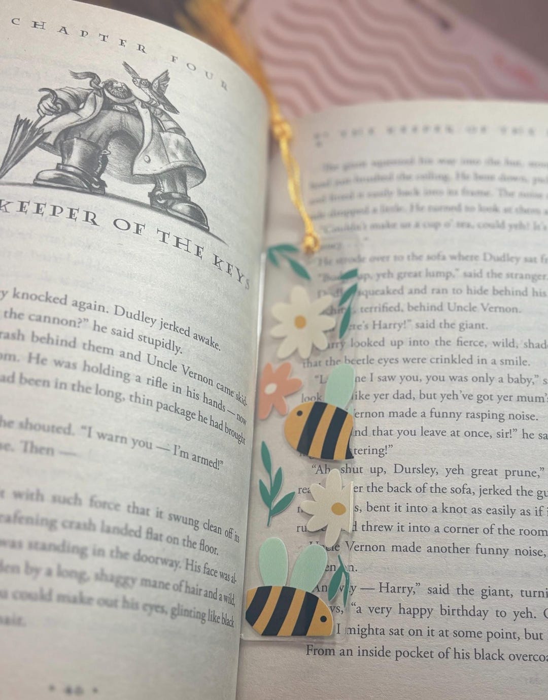 Acrylic Bee Bookmark: Flowers & Yellow Tassel - Etsy