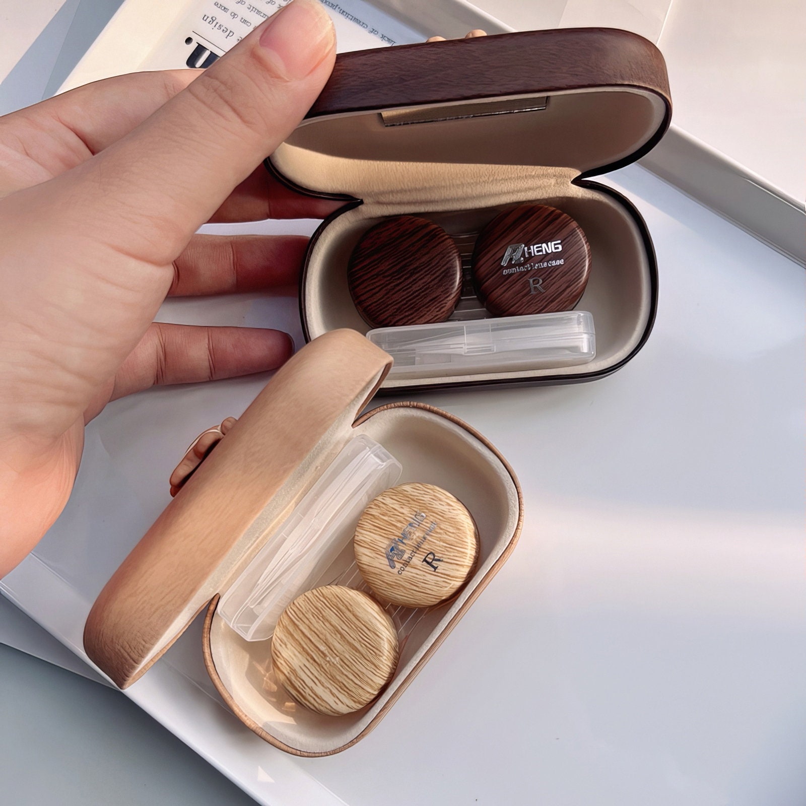 Brown Cute Bear Wood Texture Plastic Contact Lens Case, Travel Contact ...