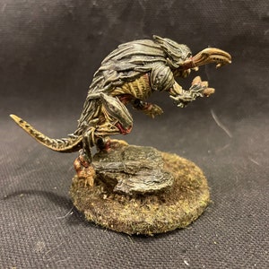 Painted Sci Fi Bug Alien Miniature - Etsy