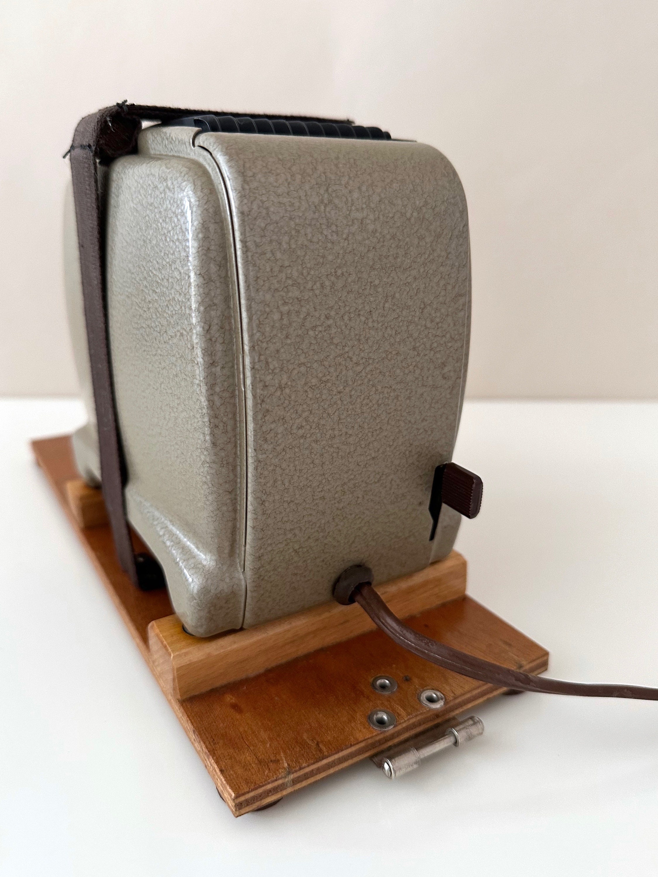 Agfa Opticus 100 Slide Projector - Etsy