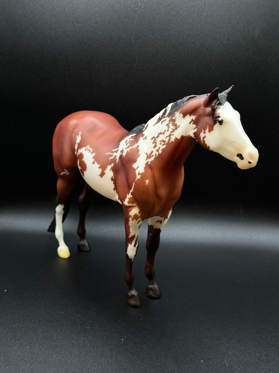 Breyer Traditional Horse #1810 Truly Unsurpassed - Etsy