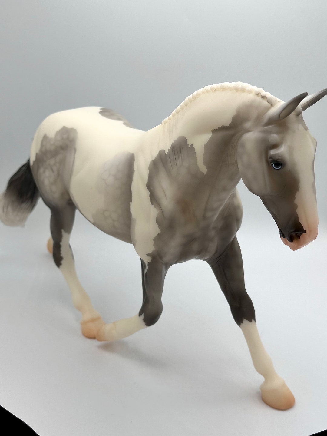 Breyerfest 2022 Rotating Draft Suprise #711510 Dapple Gray Pinto ...