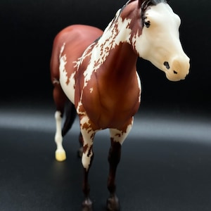 Breyer Traditional Horse #1810 Truly Unsurpassed - Etsy