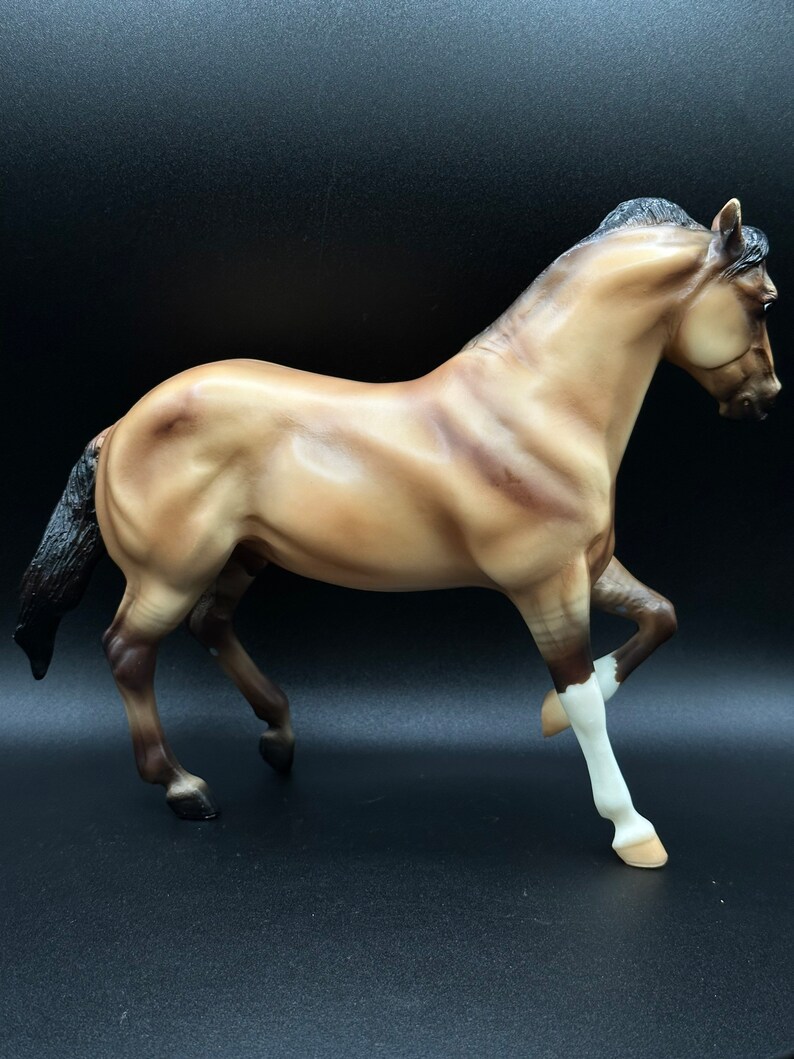 RARE Breyer Traditional 760192 Horse Lovers Country Vet Dun - Etsy