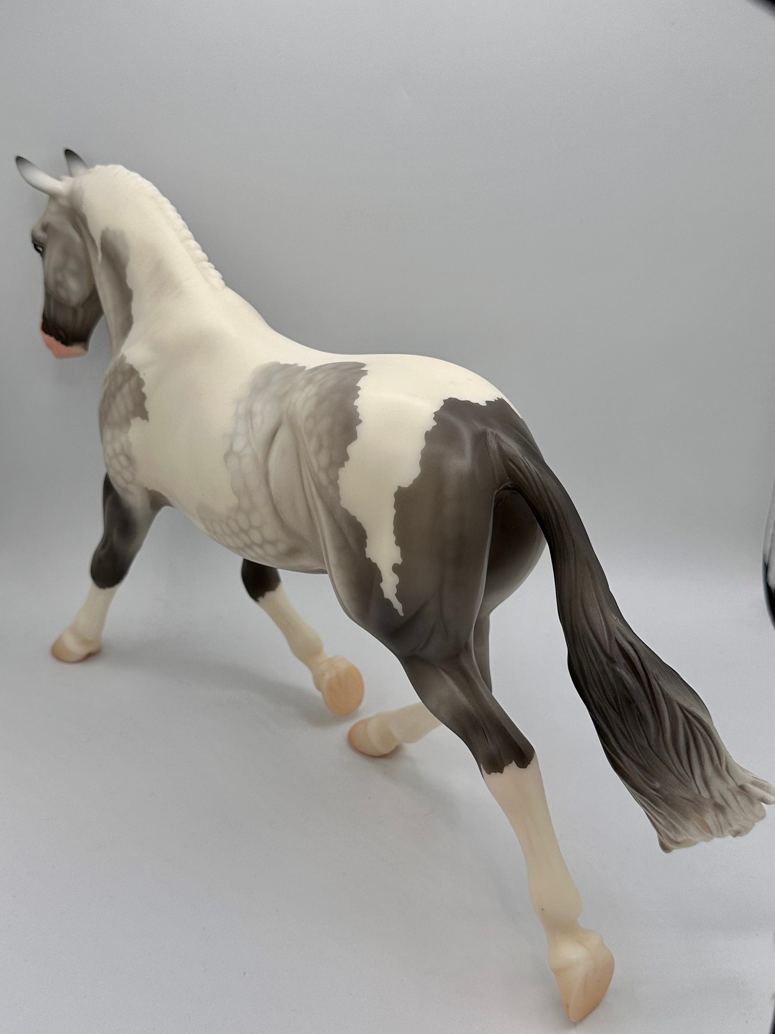 Breyerfest 2022 Rotating Draft Suprise #711510 Dapple Gray Pinto ...