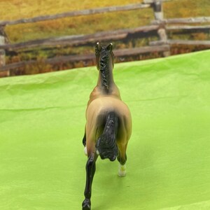 Breyer Stablemate Horse Lovers Collection Standardbred Red Roan ...