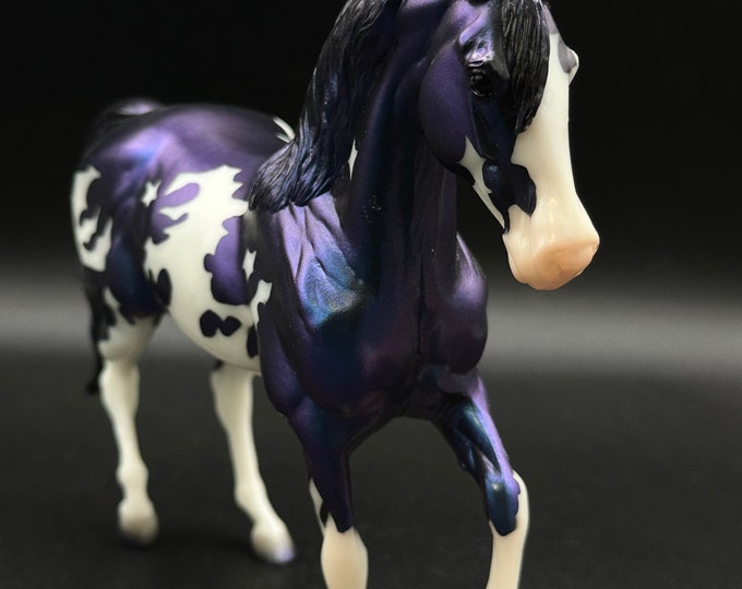 Breyer 712451 Freedom Series/classic Glow in the Dark Halloween Tabitha ...