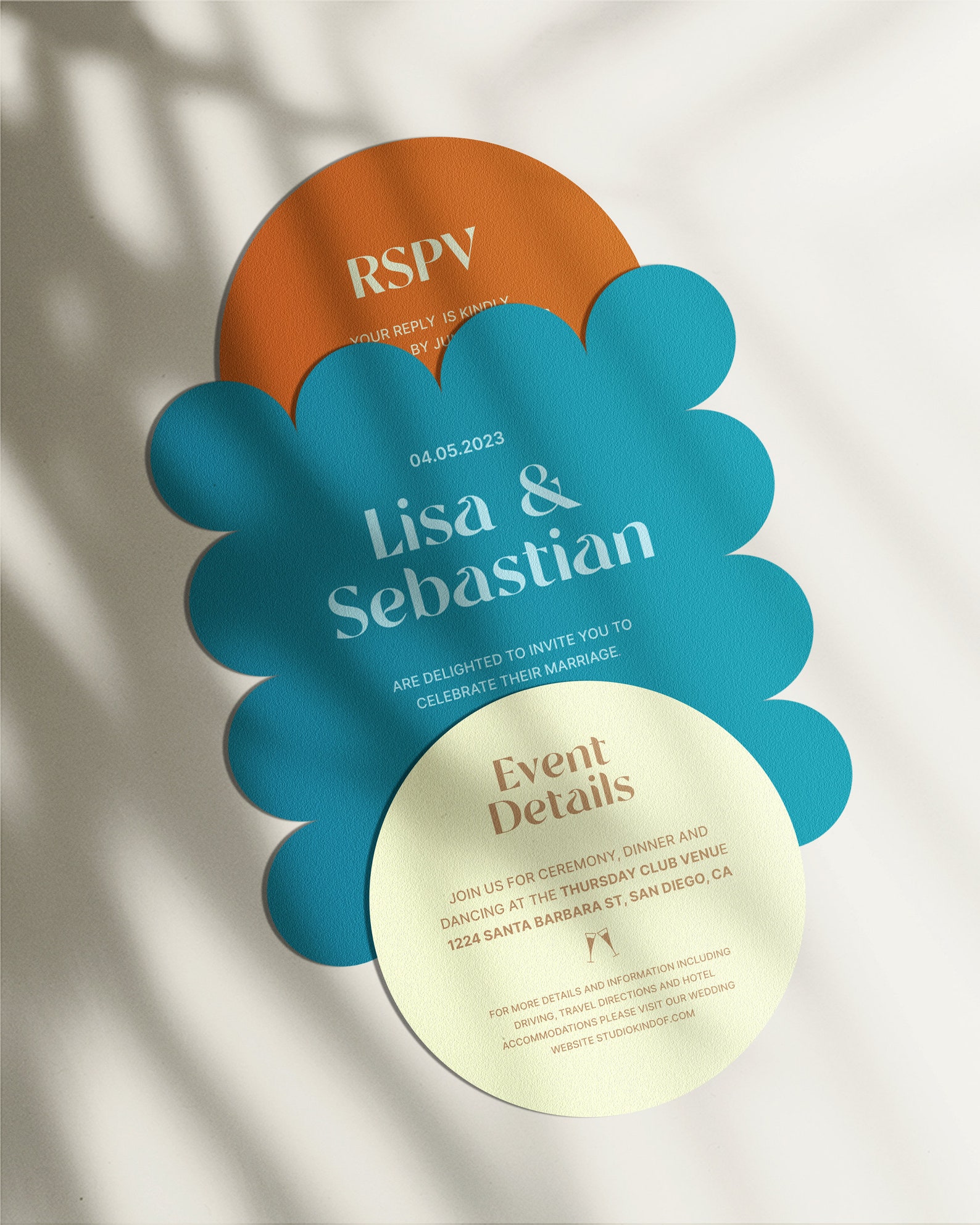 Modern Round Wedding Invitation Template for Indesign - Etsy