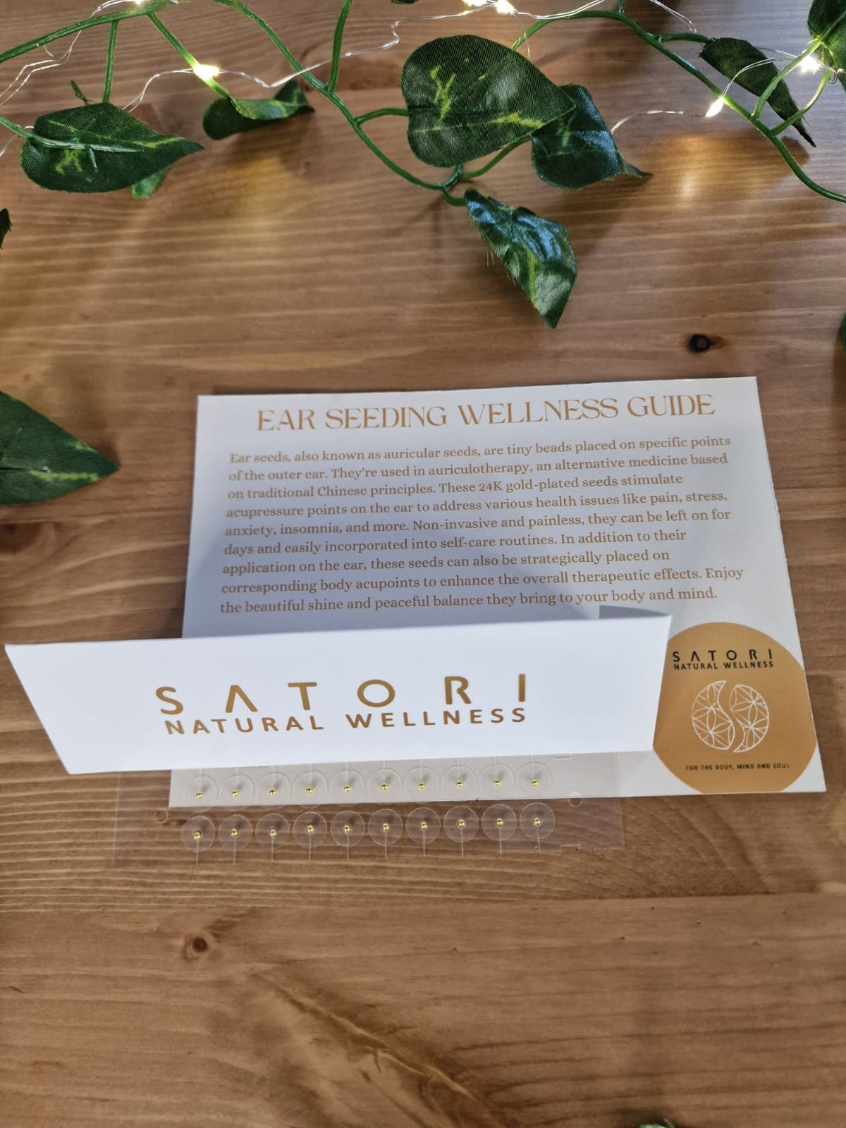 Acupressure Ear Seed Kit - 20 X Gold-plated Ear Seeds, Placement Charts ...