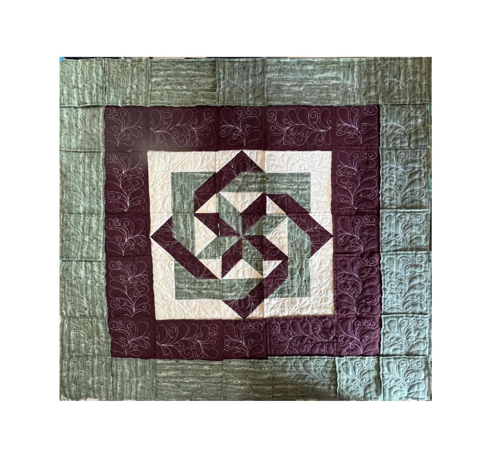 Labyrinth Star Quilt Block in the Hoop Applique Embroidery Design - Etsy