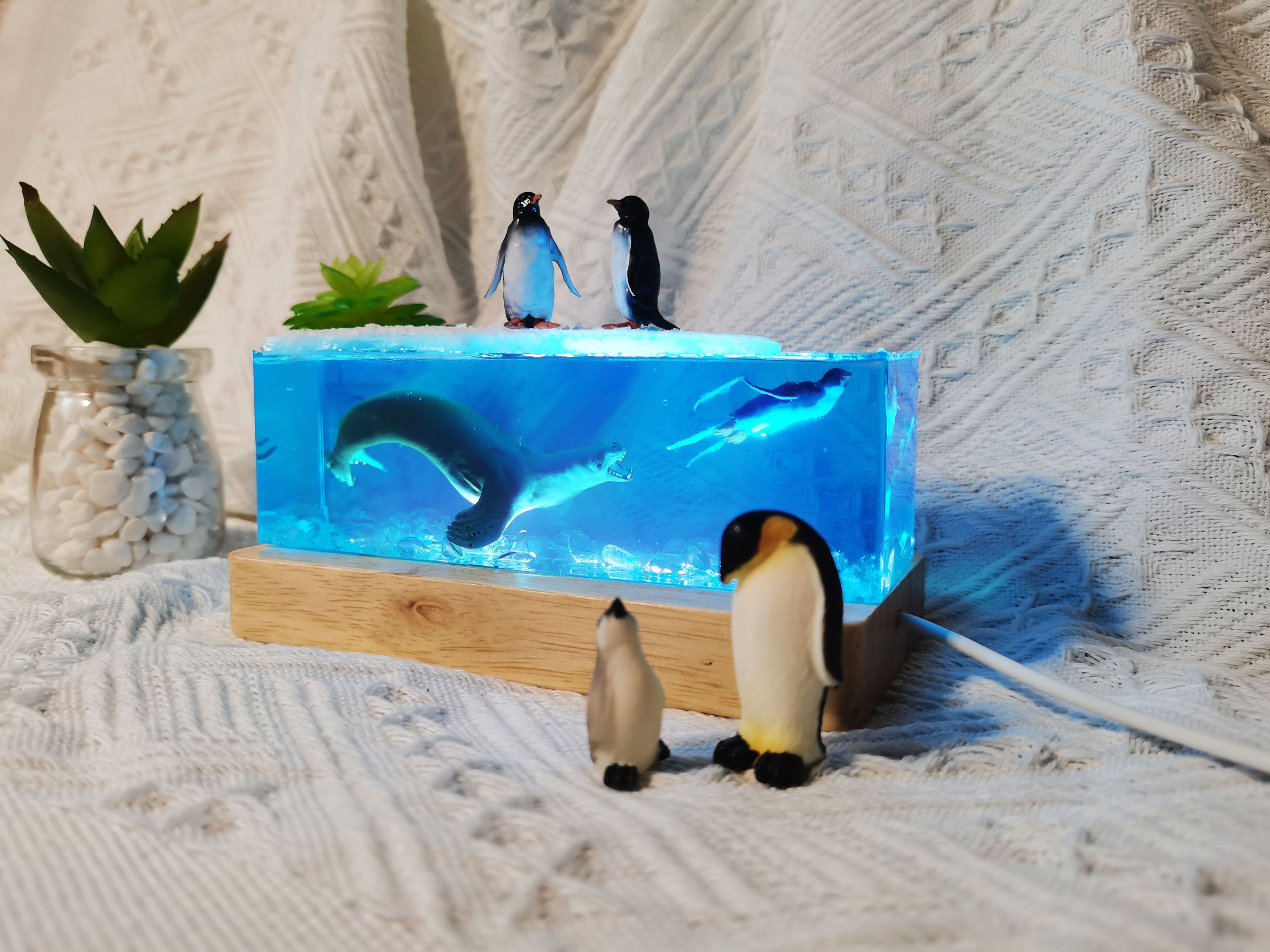 Emperor Penguin Habitat Diorama