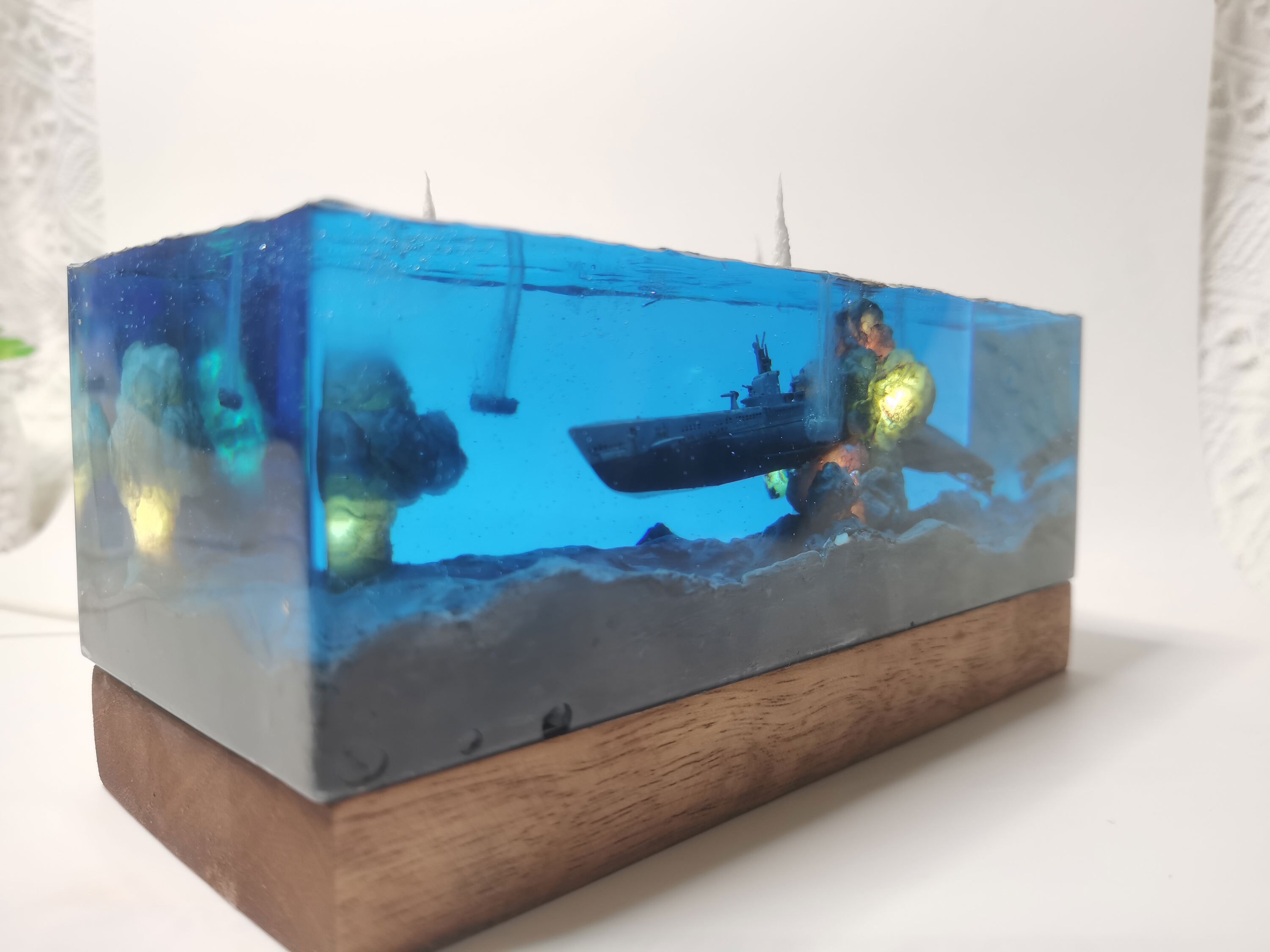 Resin Submarine Three-dimensional Model, Underwater Explosion Sculpture ...