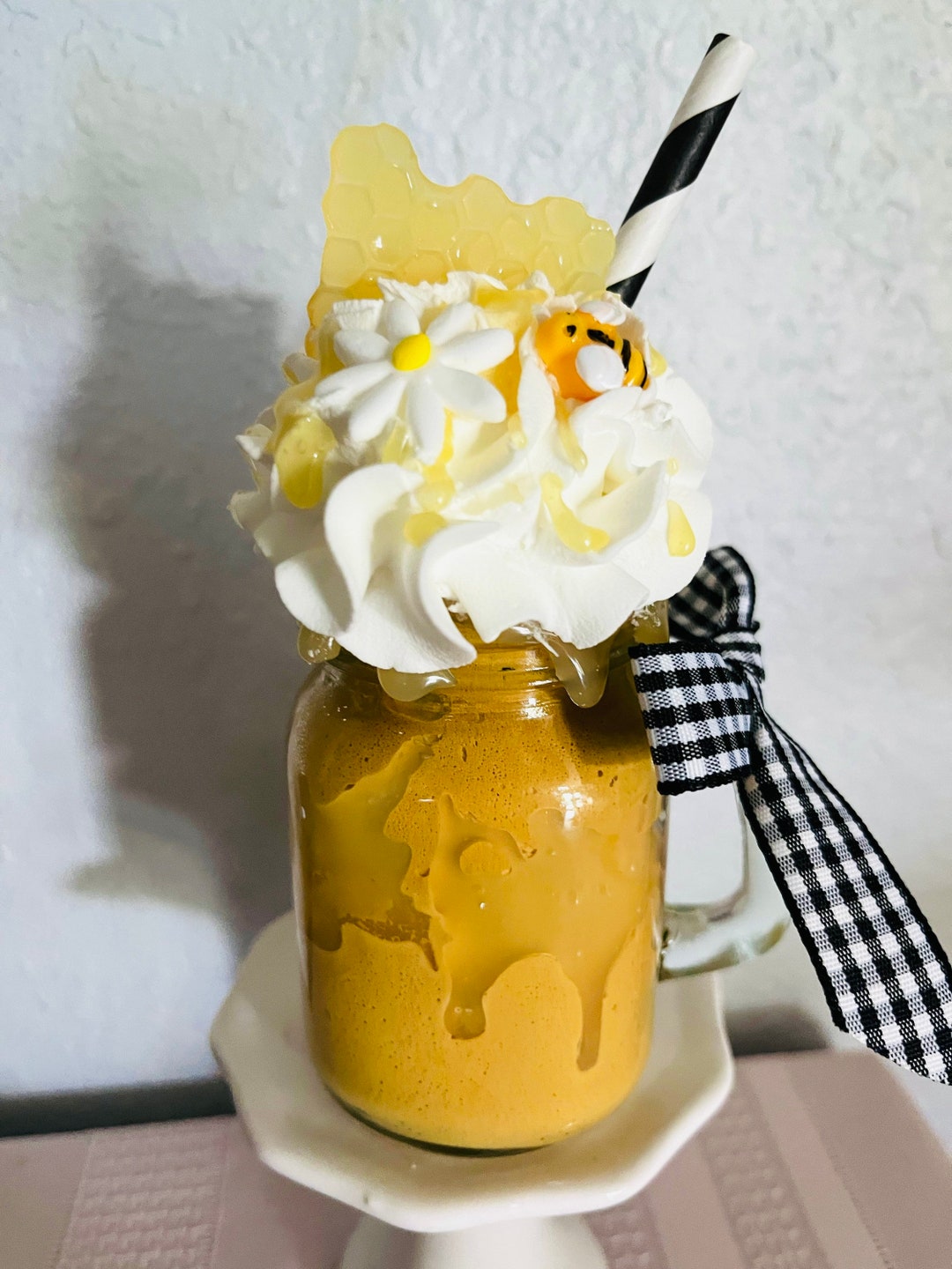 Faux Bee Honey Shake, Fake Bee Honey Shake, Honey Bee Shake, Honey ...