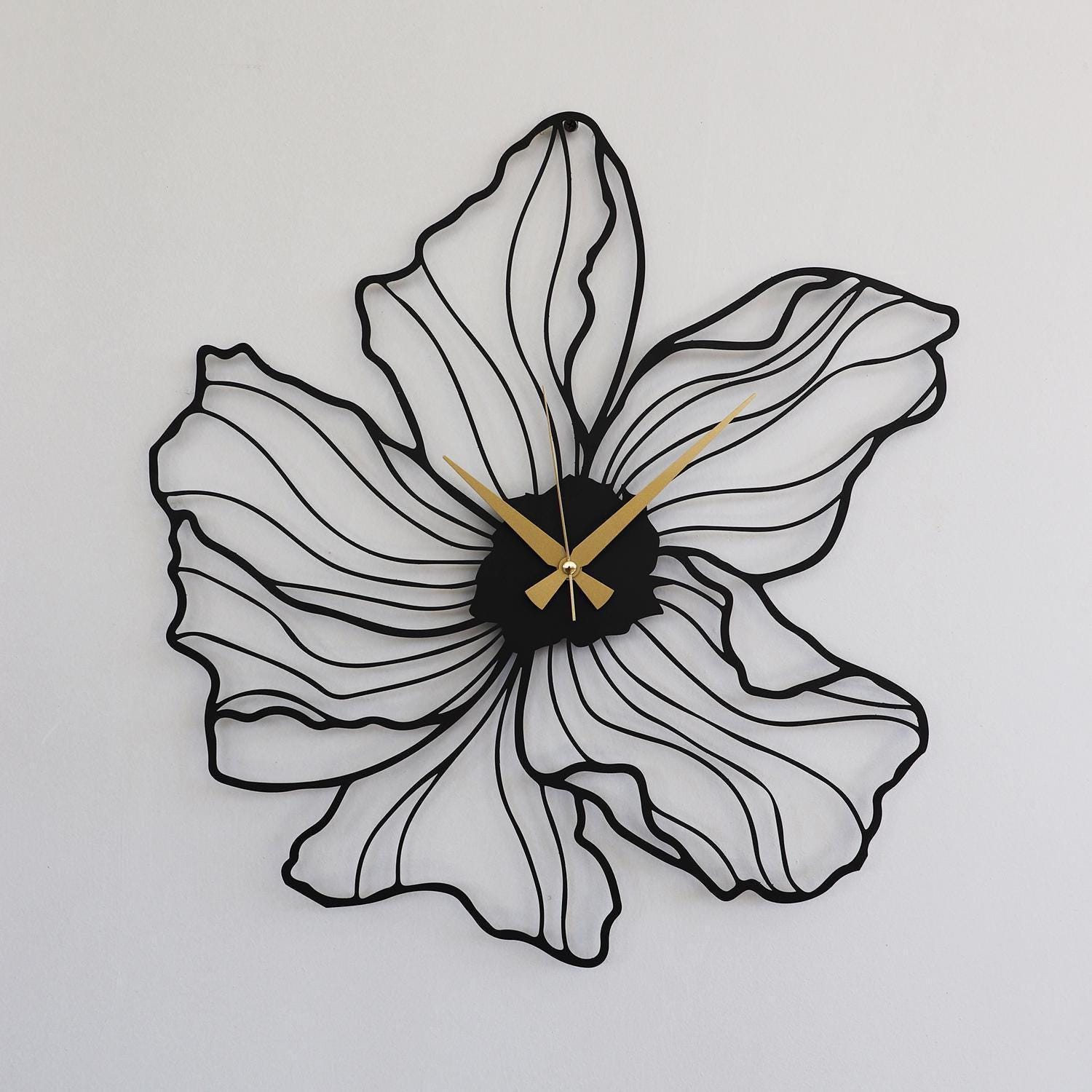 Ginkgo Flower Metal Wall Clock, Ginkgo Leaves Clock, Floral Design Wall ...
