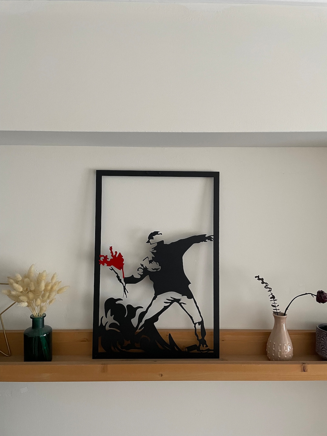 Banksy Flower Thrower Metal Wall Decor, Street Graffiti Wall Hangings ...