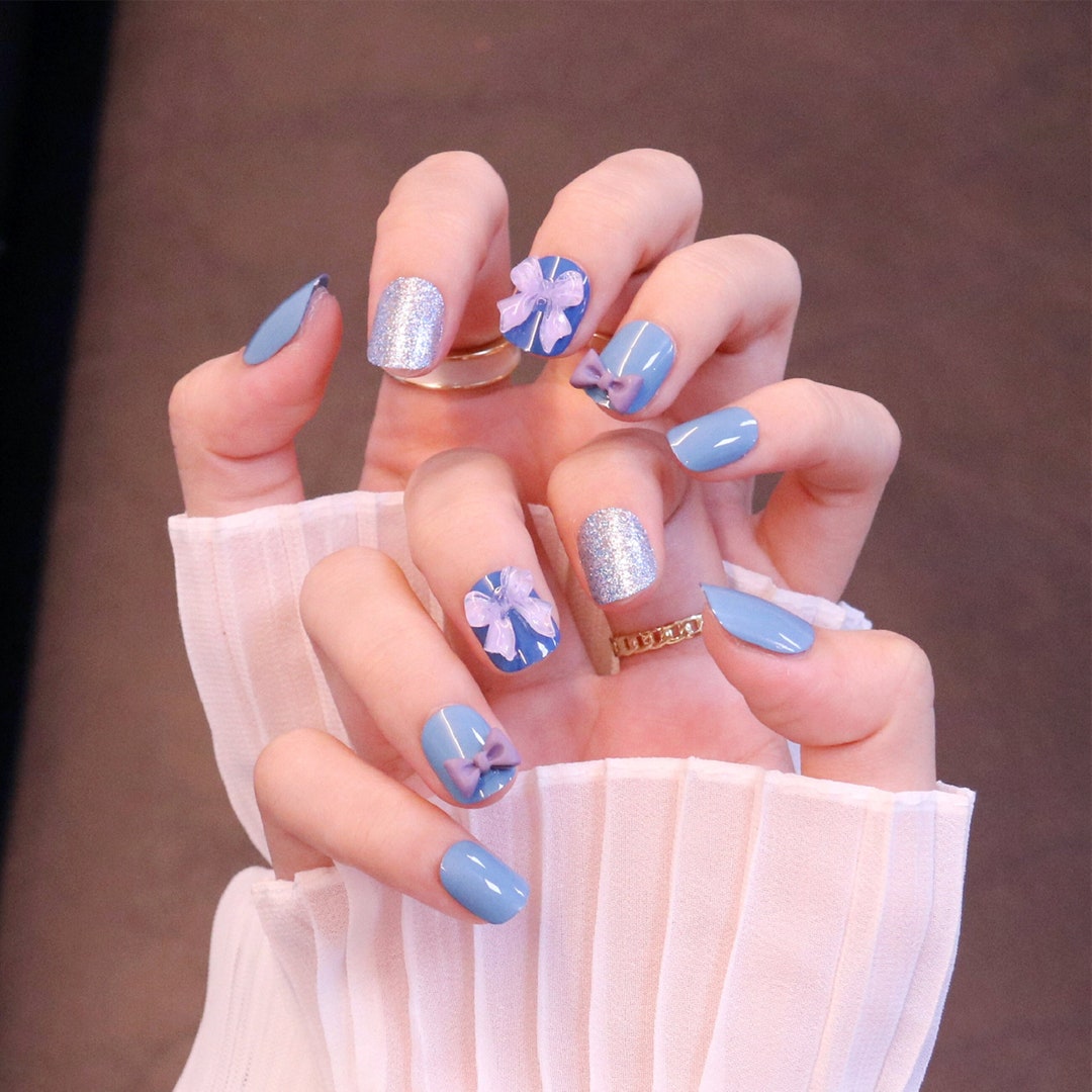 2023 Yale Blue With Ribbons Sparkle Short Square Press on Nails Kawaii ...