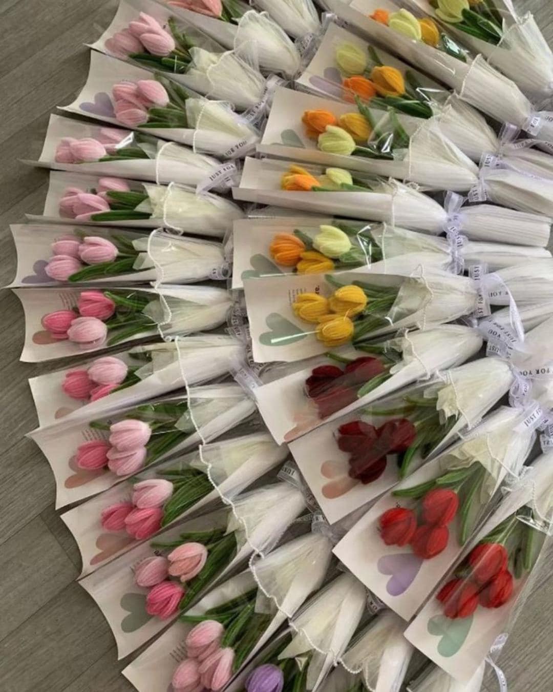 Single Flower Bouquet | Diy-flowers | Miya's Flower Shop - Etsy
