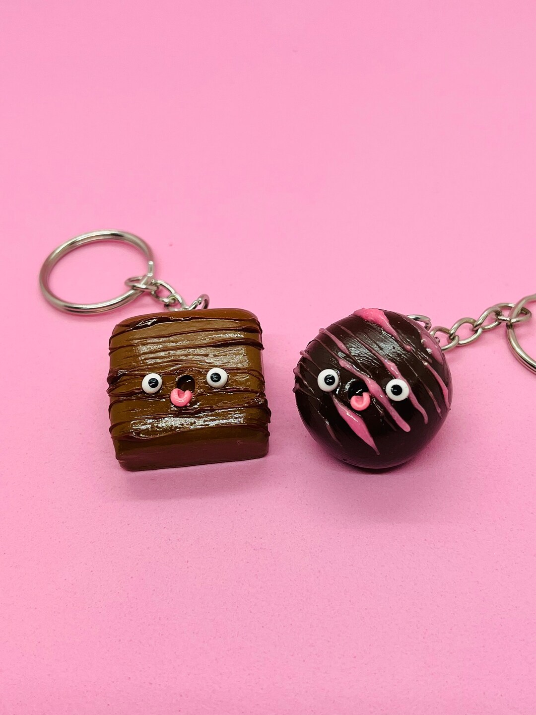 Cute Valentine Chocolate Keychain | Kawaii Keychain, Clay Food Keychain ...