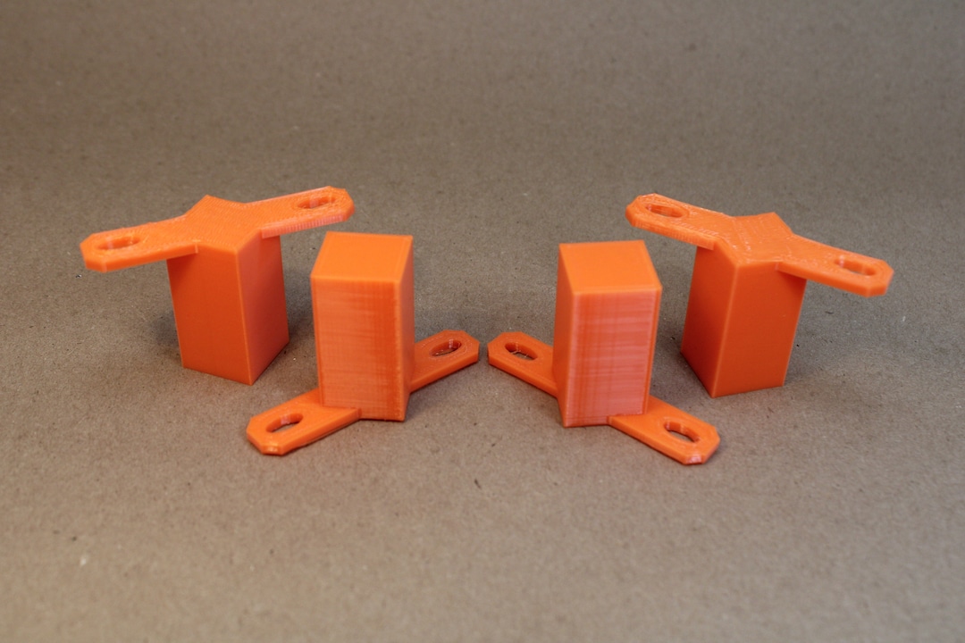 3D Printed Canvas Stands: Orange Cube Supports for Acrylic Pour ...