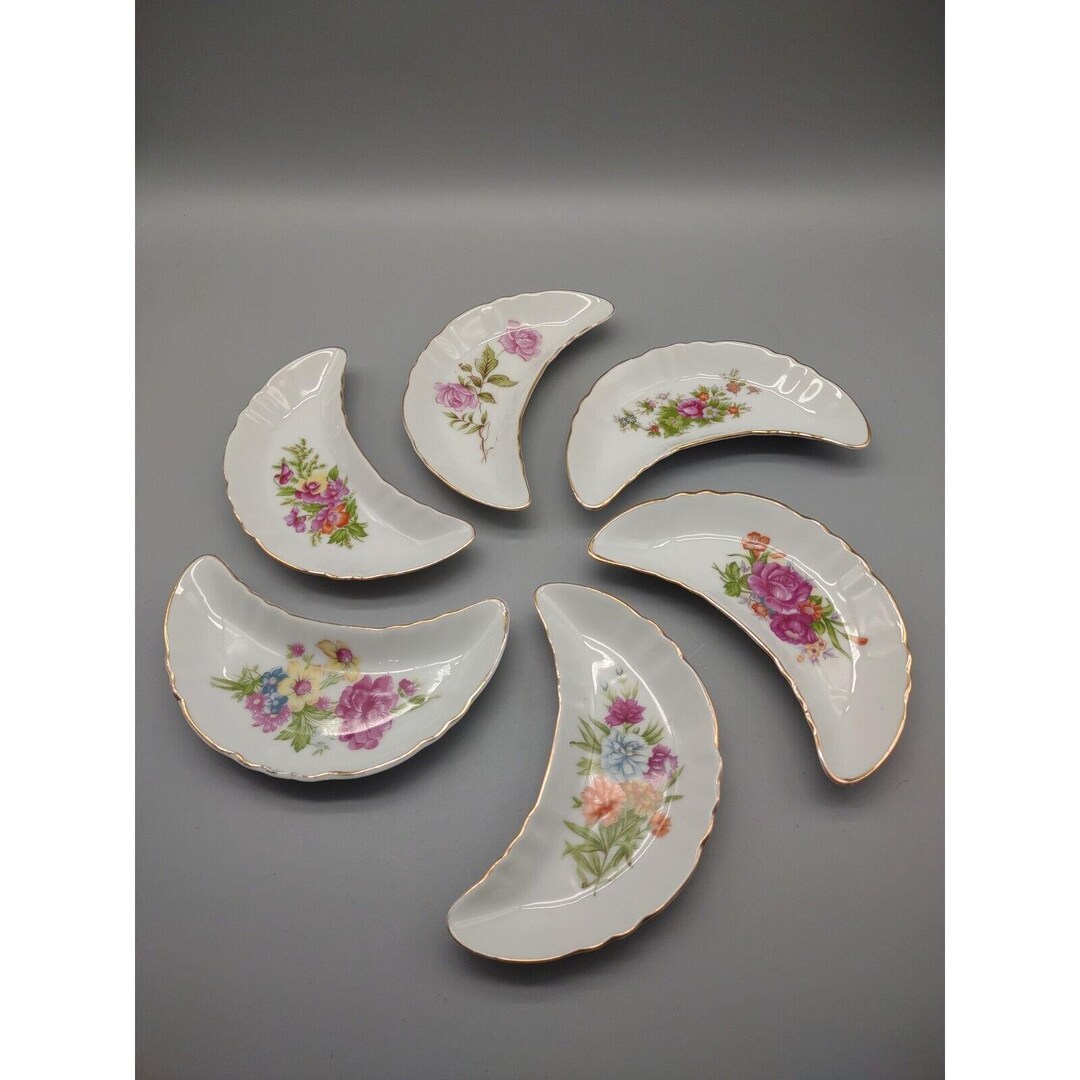 Vintage Set of 6 Crescent Plates Bone Dishes Floral Design Gold Trim ...