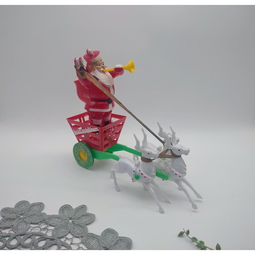 Vintage 1950s Rosbro Hard Plastic Christmas Santa Candy Wheel Wagon ...