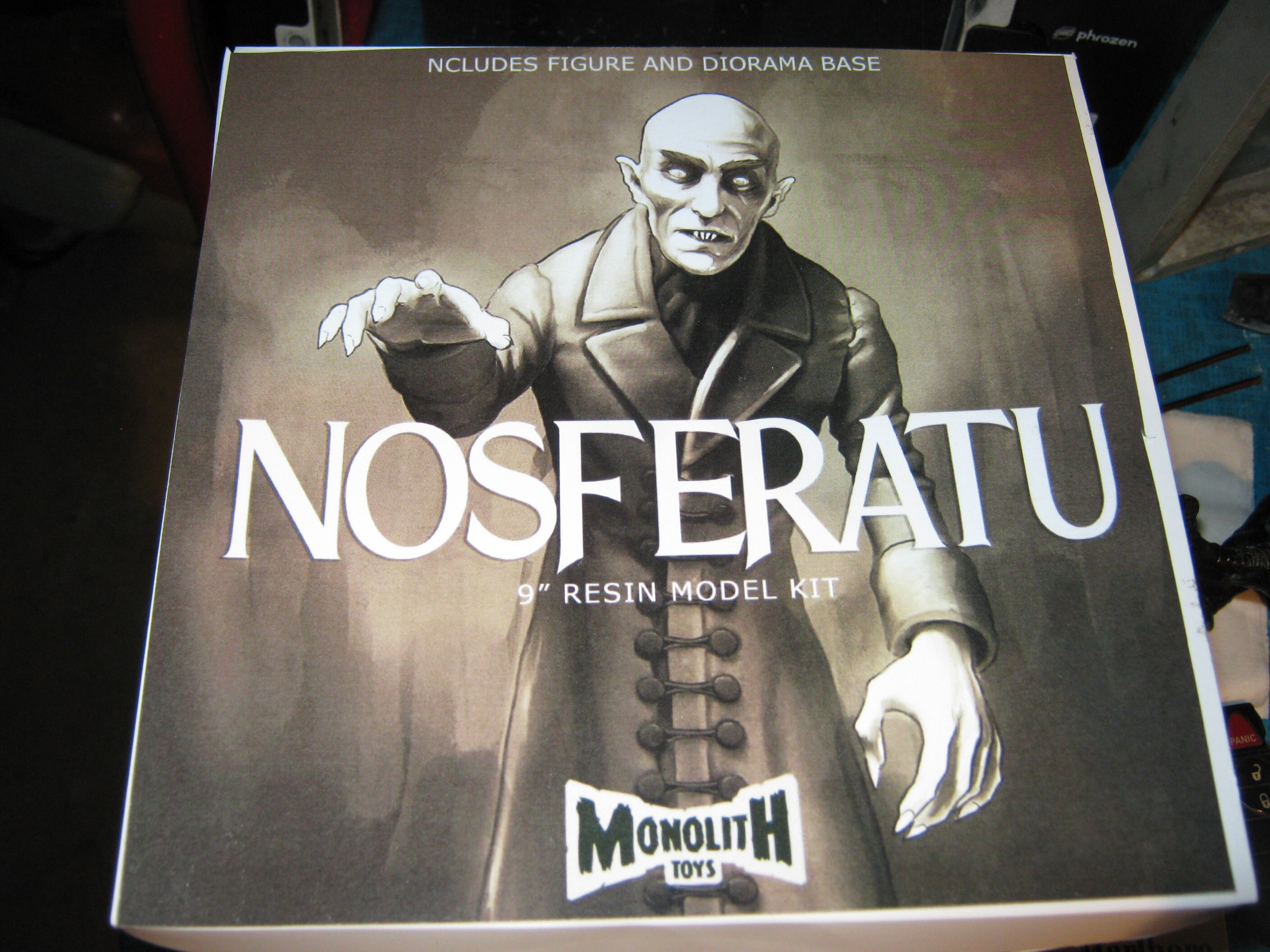 Monolith Toys 9 Nosferatu Aqua Colored Model Kit Aurora - Etsy