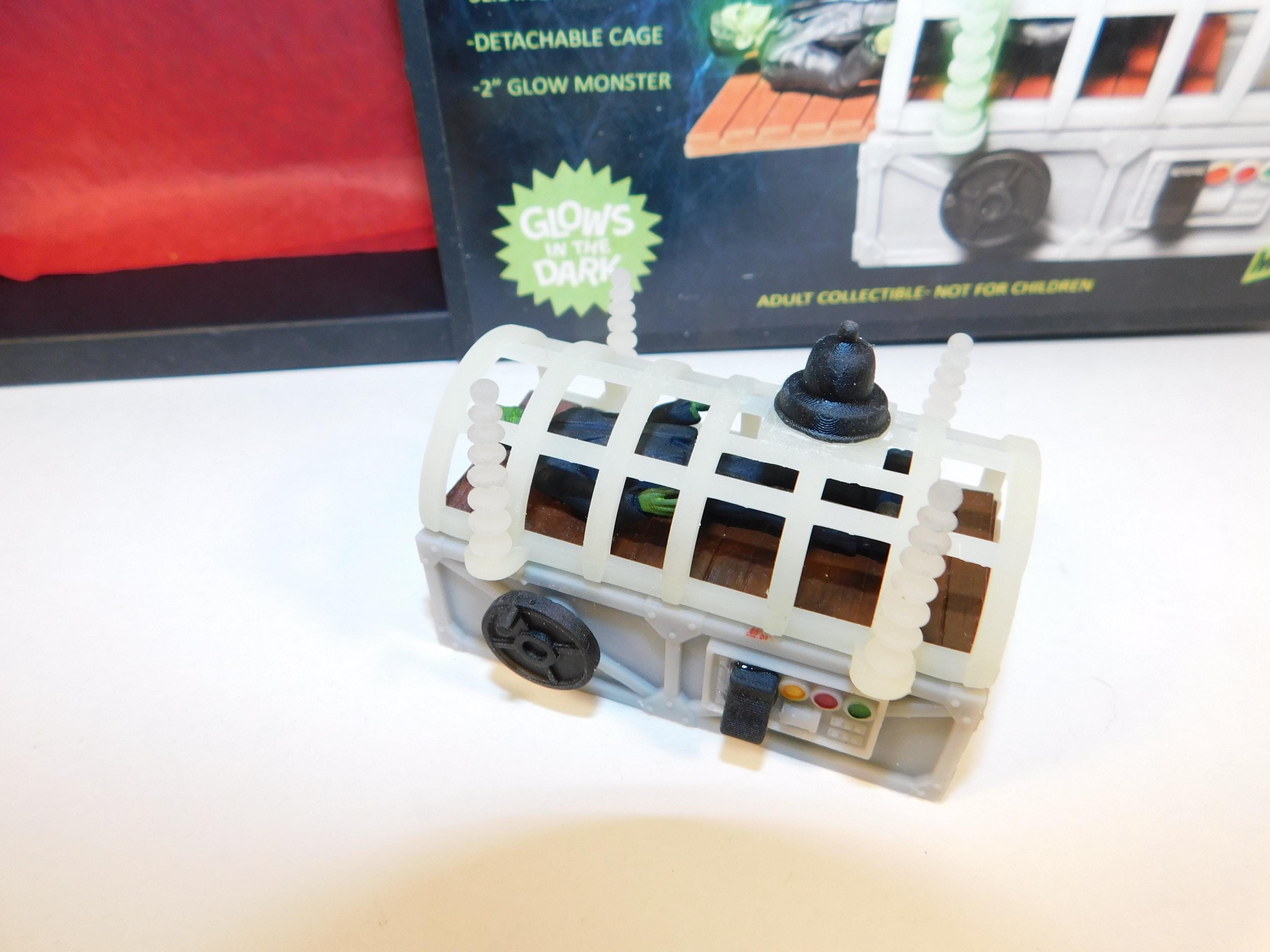 Mini Monsterizer With Vampire 2" Frankenstein Figure Variant Retro ...